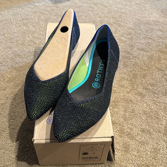 Rothy's | Shoes | Rothys Limited Edition Metallic Lattice Stitch Point ...